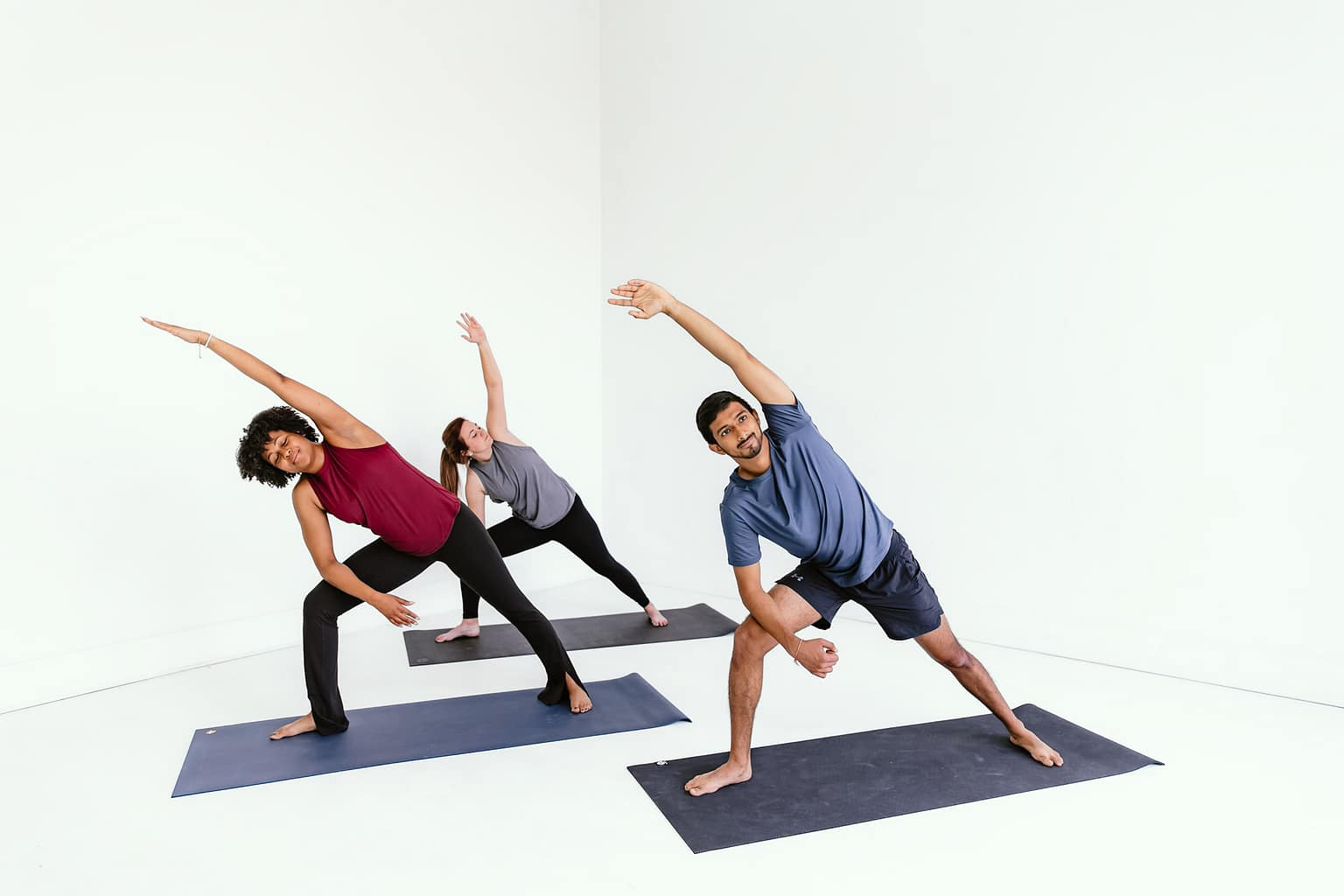 15 Minute Yoga Warmup for Baseball Players - Triangle Yoga