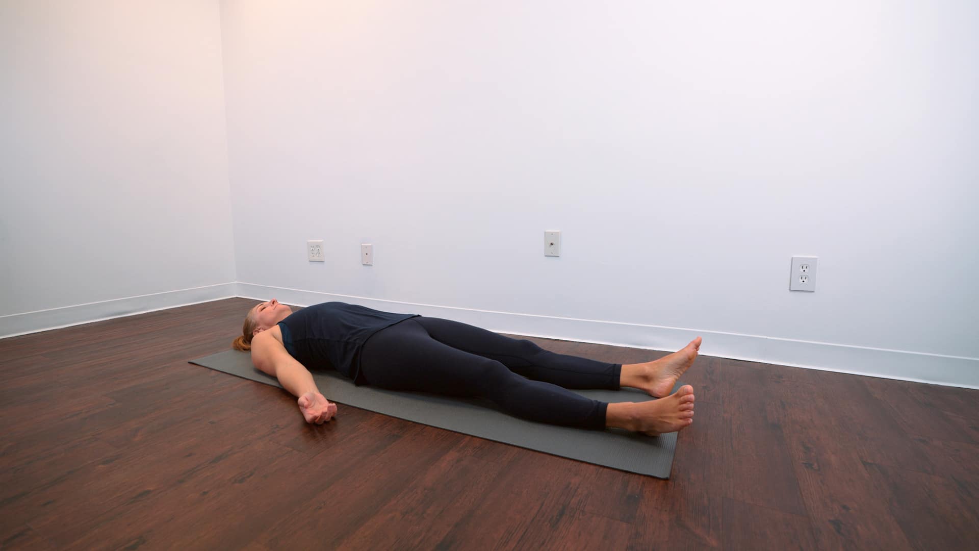 How to do Savasana Pose (Shavasana) - Triangle Yoga